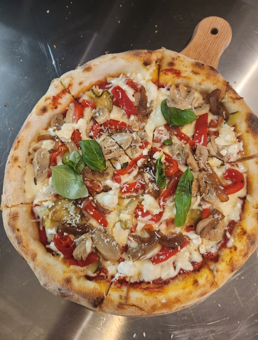 Fat Master's Pizzeria - Regular Pizza